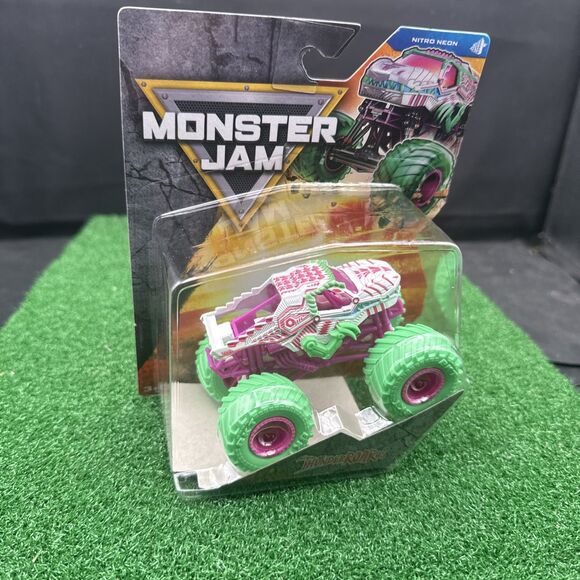 Spin Master | Toys | 225 Monster Jam Series Monster Truck Thunderroarus ...